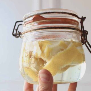 How To Make Homemade Lemon Extract (Easy Recipe) - Documenting Simple ...