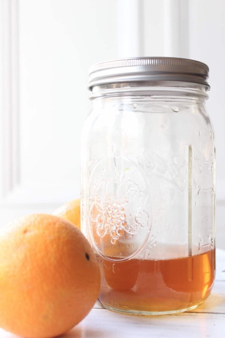 Simple Homemade Orange Extract Recipe (For Baking & More) - Documenting ...