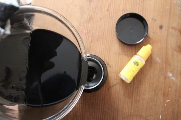 How To Make A Homemade Drawing Salve - Documenting Simple Living